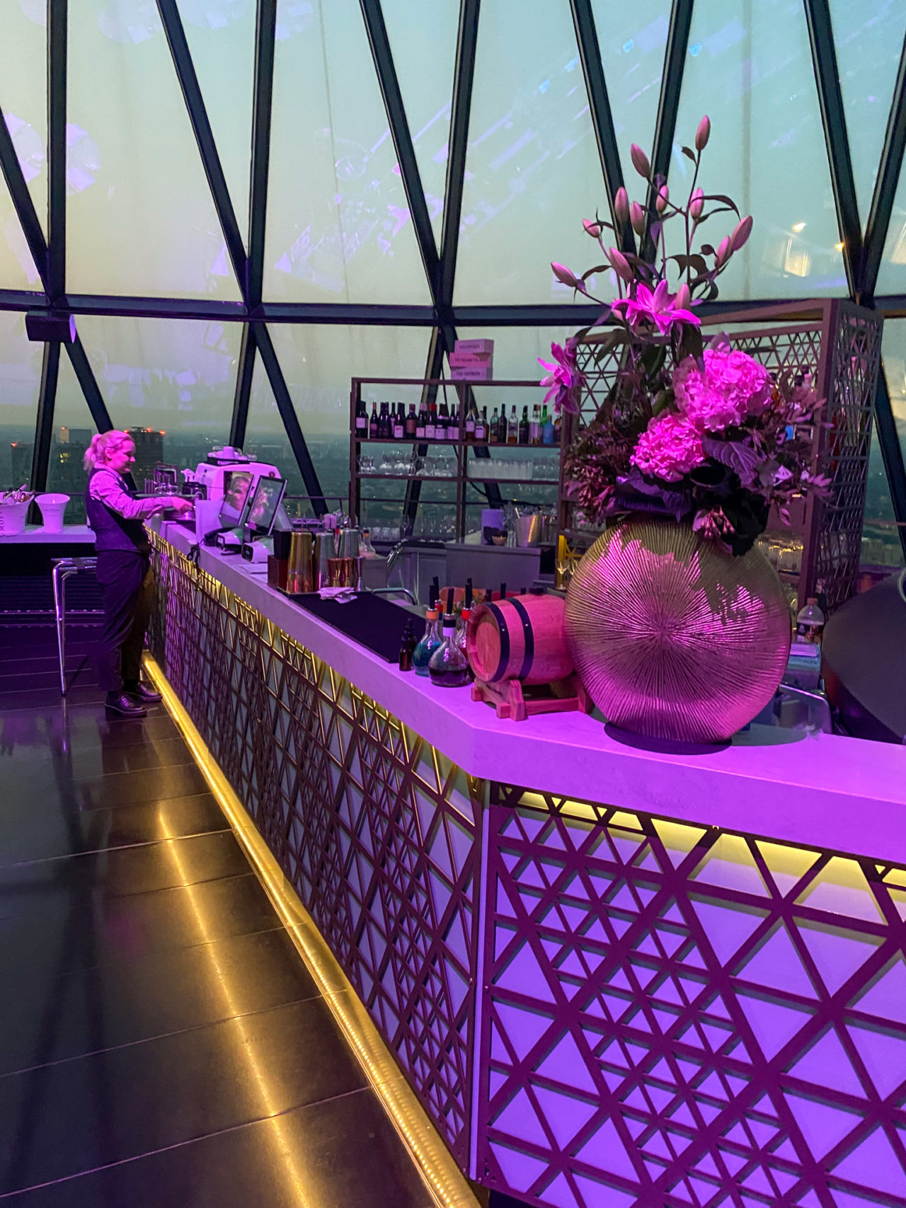 Dinner at Searcys at The Gherkin - London's most iconic skyscraper!