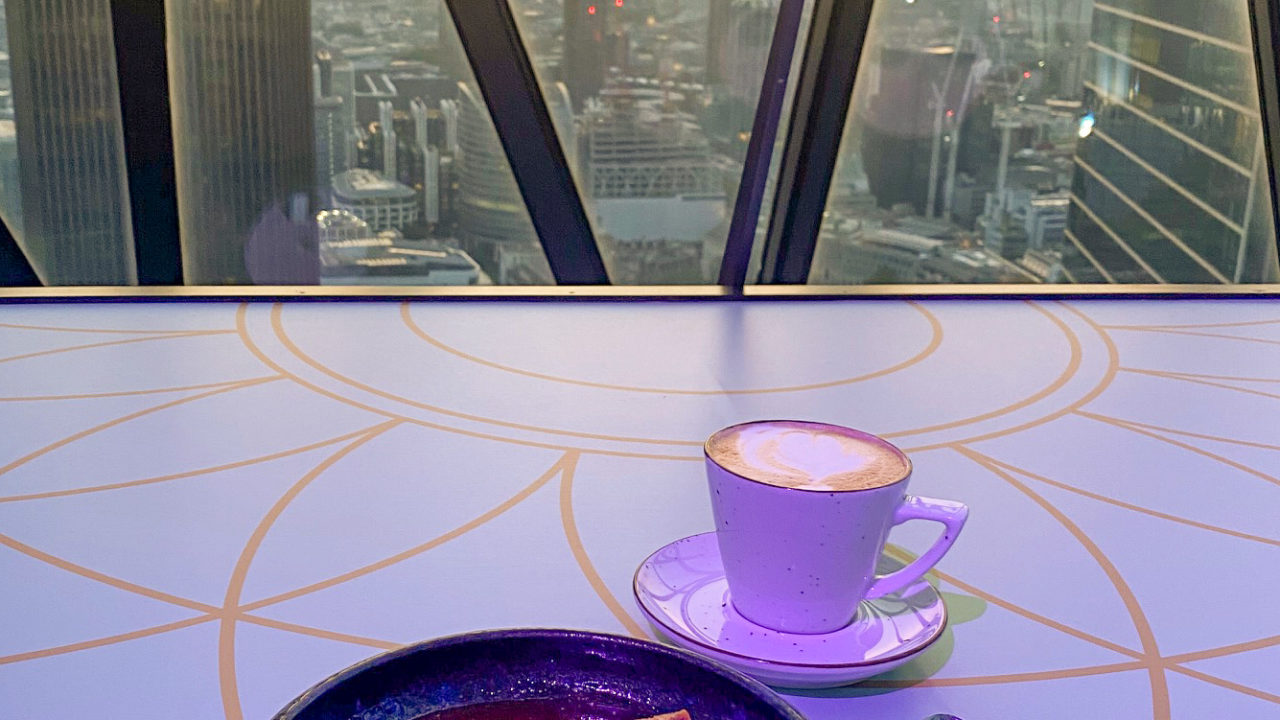 Dinner at Searcys at The Gherkin - London's most iconic skyscraper!